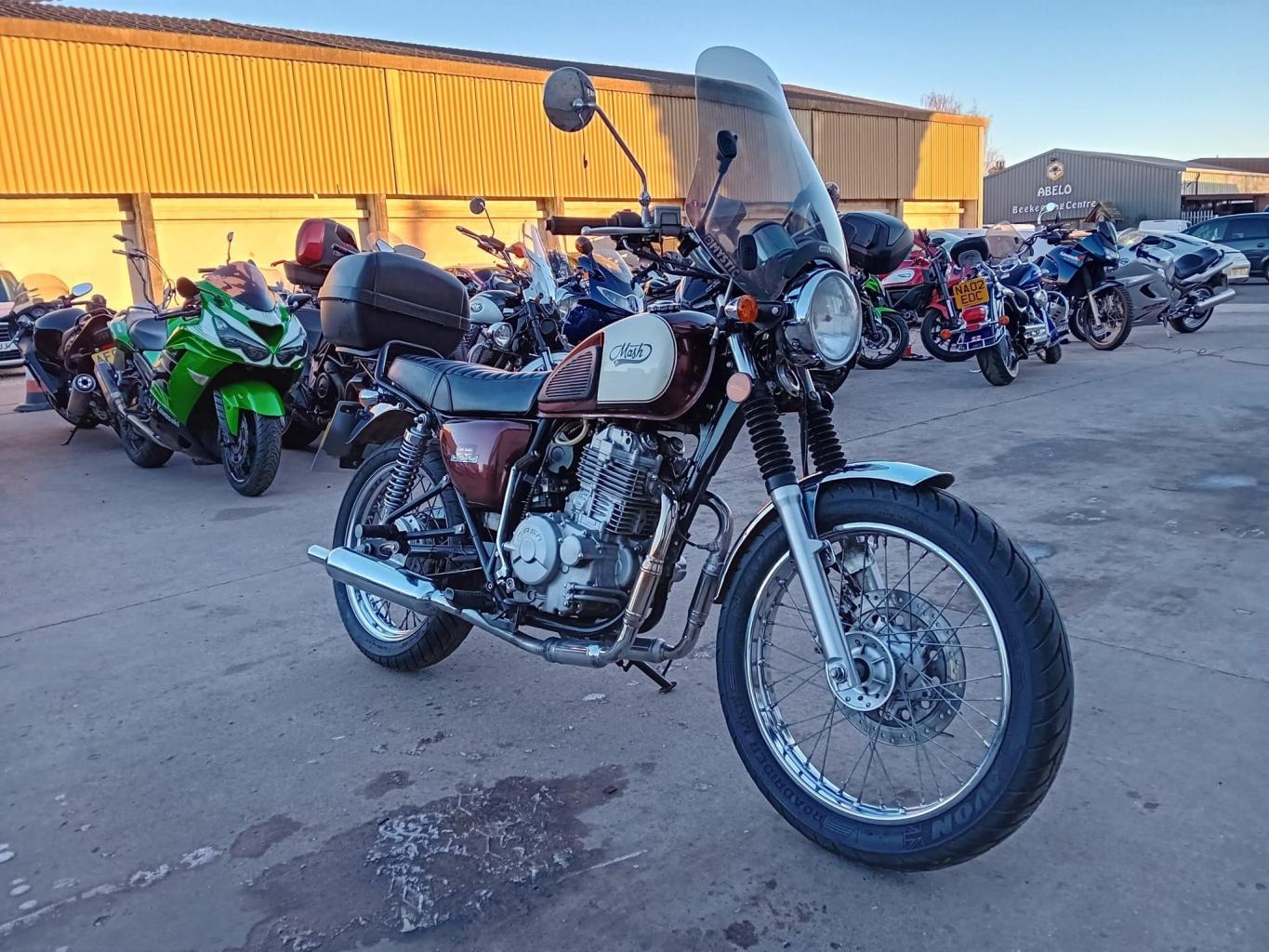 Mash Motorcycles Scrambler 400 Xy 400-2 Roadster/retro Petrol Manual ...