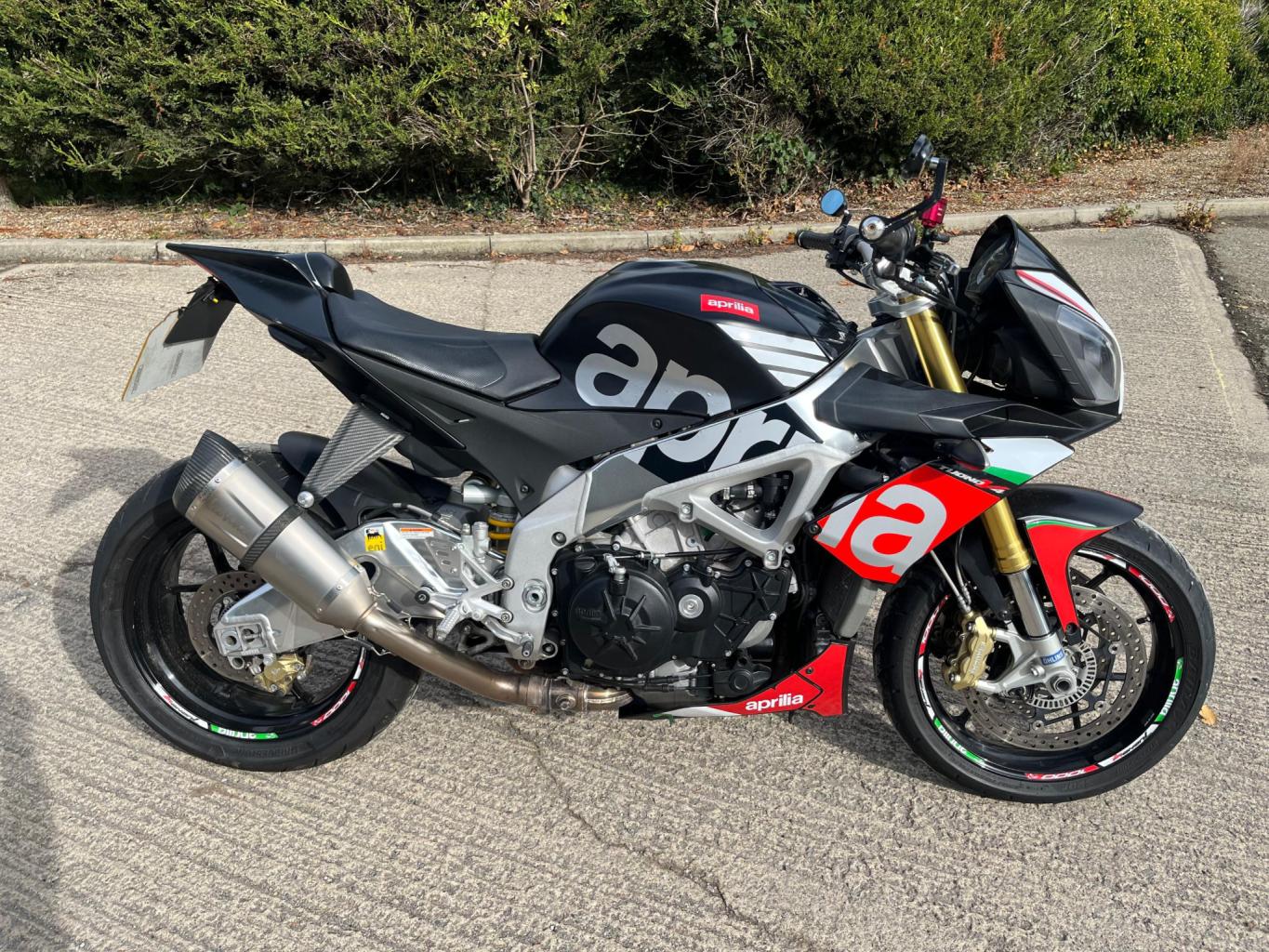 Aprilia Tuono 1100 V4 999 R Aprc Super Sports Petrol Manual (167 Ps ...